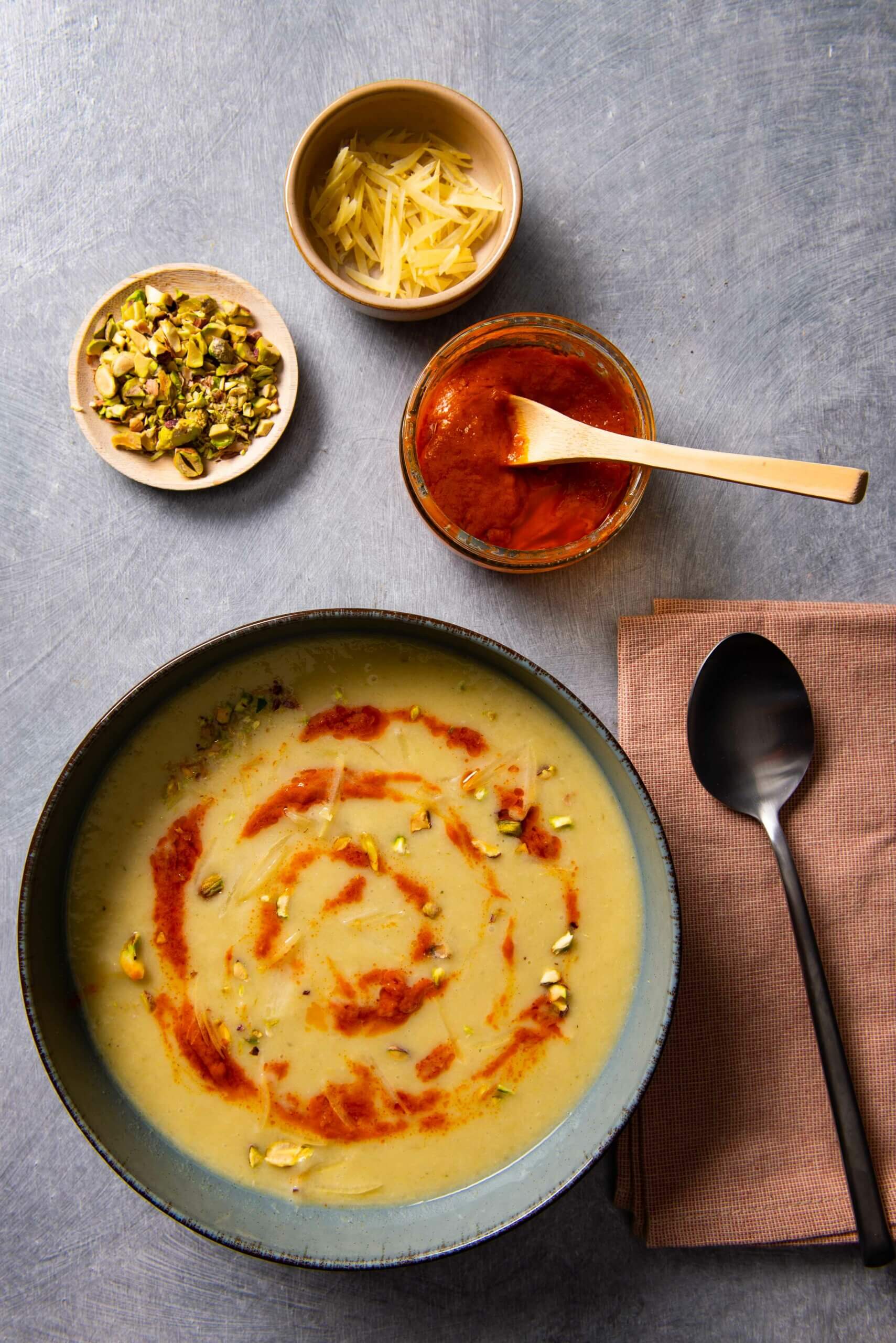 Gele linzensoep met harissa - Koken met Kennis